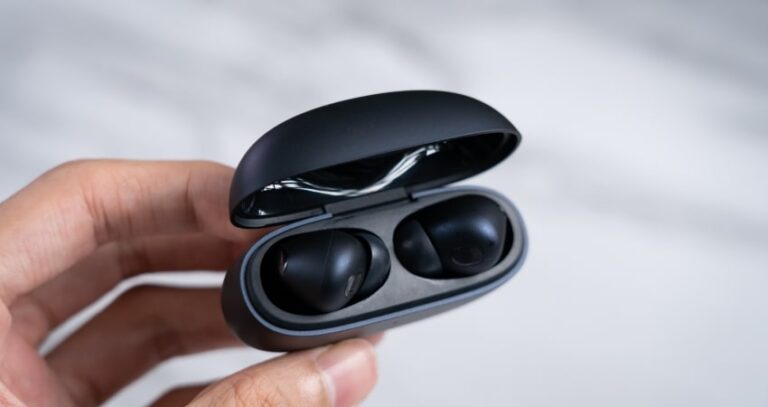 Headphones Only Work in One Ear? Here’s Why & How to Fix It